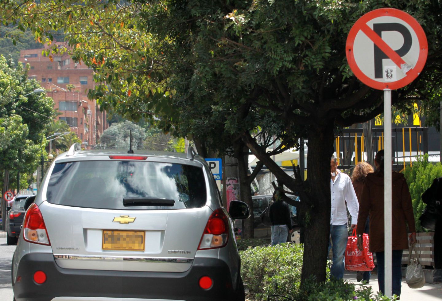 Sin Señal De Prohibido Parquear Agentes No Podrán Imponer Comparendos Rcn Radio